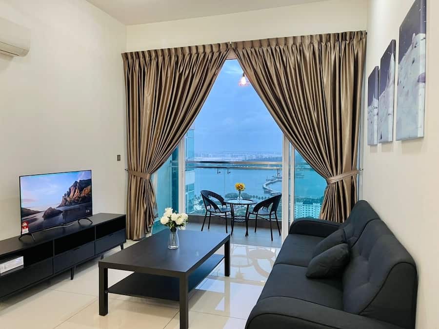 Quarto de Luxo | Sala de estar | Televisor LED de 40 polegadas com canais digitais, televisor