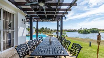 Villa Deluxe | Terraço/pátio interior