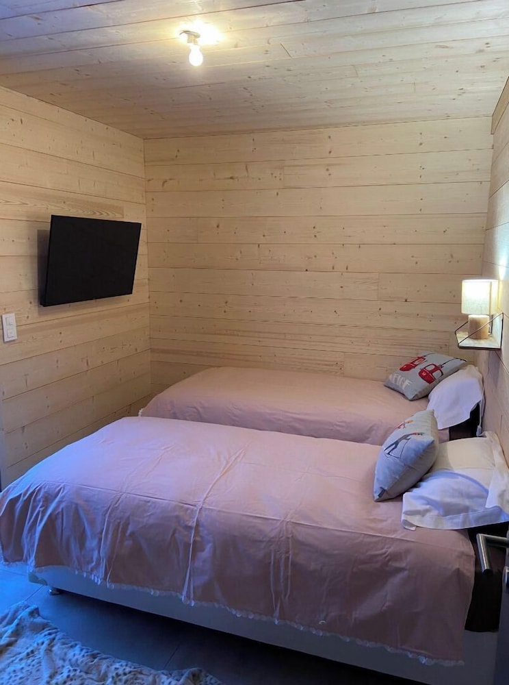 Chalet "Diana", At The Foot Of The Ski Slopes. Pets Allowed - Vogesen