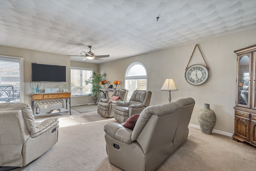 Escape To Your Virginia Beach Retreat - Sandbridge Beach, VA