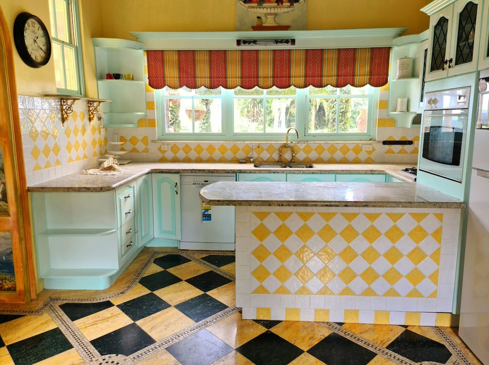 Opulent Serene Apartment @ Palazzo Sophia Byron Panoramic Seaview & Sugarfields - Ocean Shores