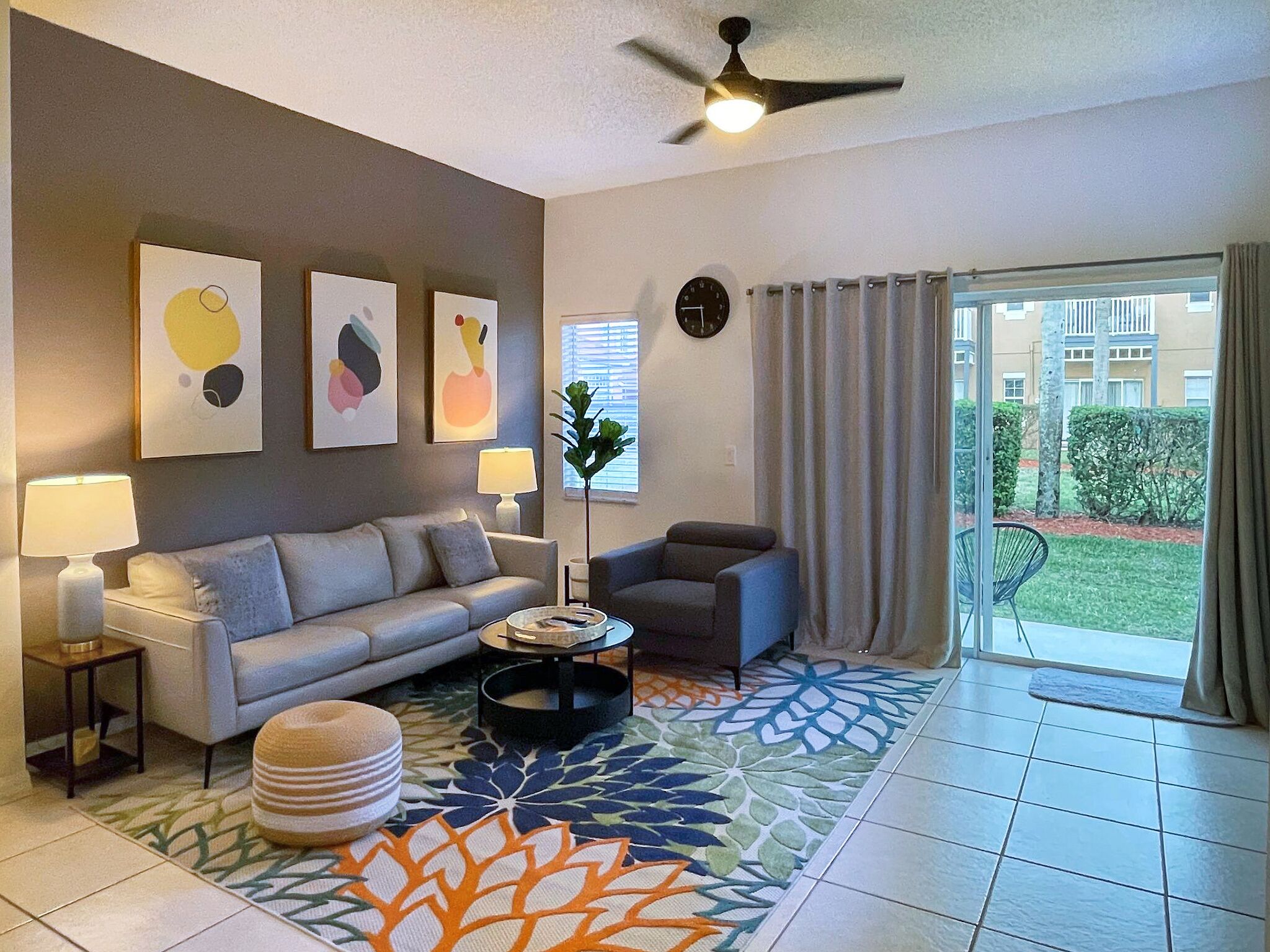 Stylish 3 Bedroom Townhome With Resort Amenities - Kissimmee