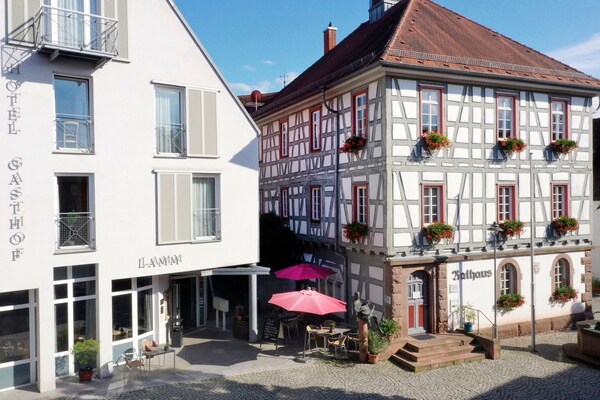 Landidyll Hotel Lamm - Vaihingen an der Enz