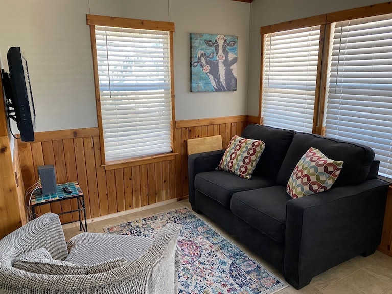 #2 Royal Gate Retreat - San Marcos, TX