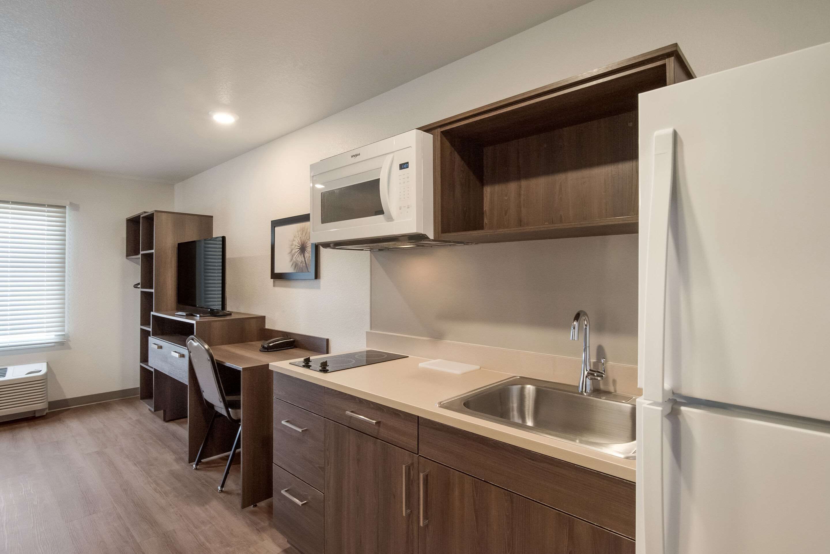 Secretária, Wi-fi grátis, roupa de cama fornecida 