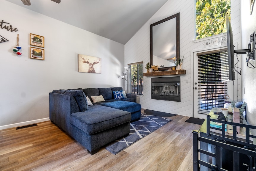 2 Minutes To Lake, 30 Mins To China Peak ️️️ - Shaver Lake, CA