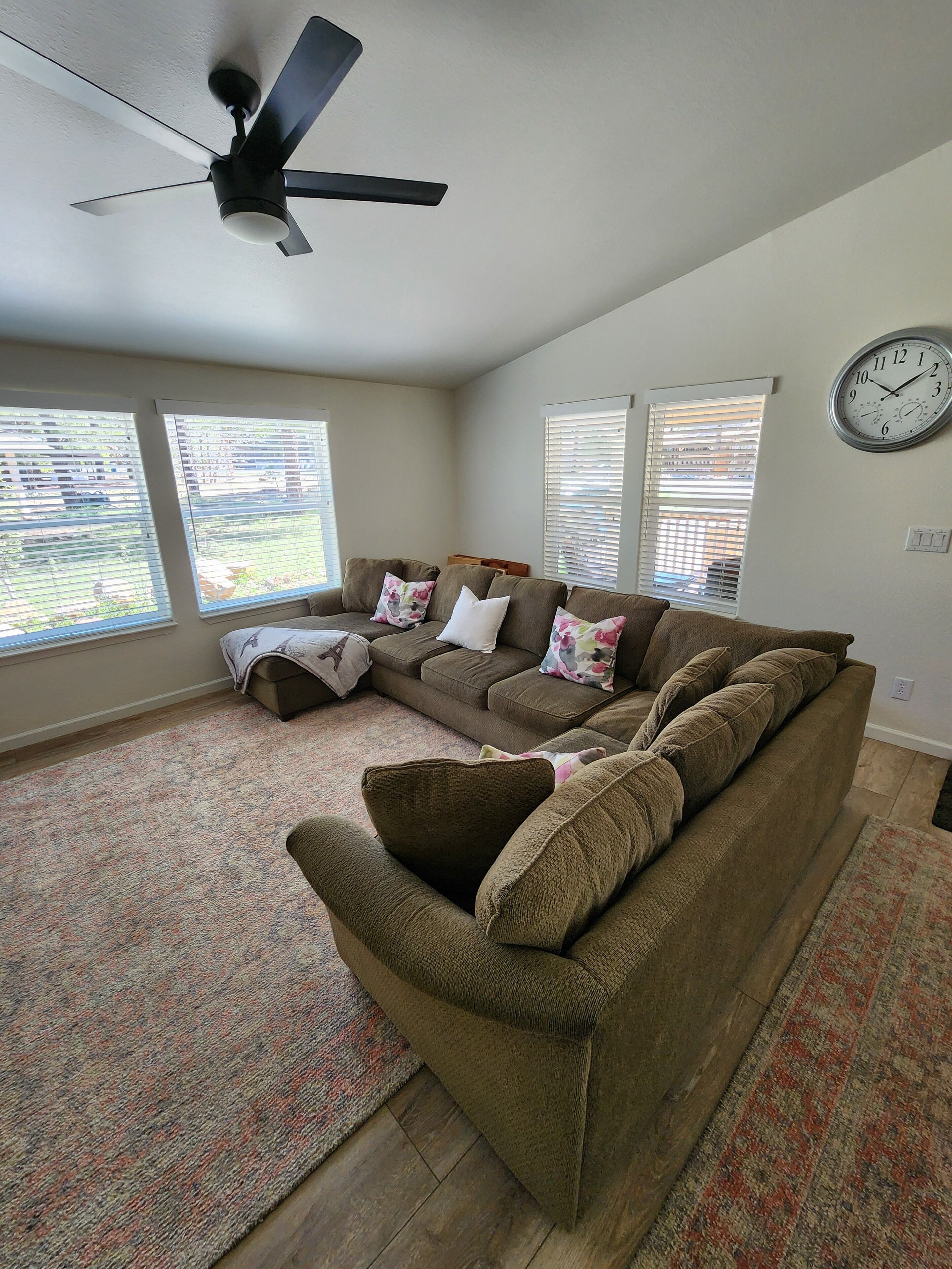 Munds Park Deer Run Retreat Welcomes Your Family And Dog! - Munds Park, AZ