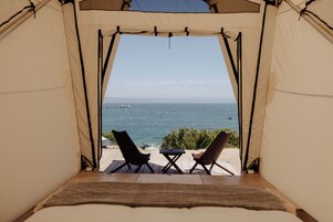 Ocean View Jupe Tent - No Pet | Roupa de cama fornecida 