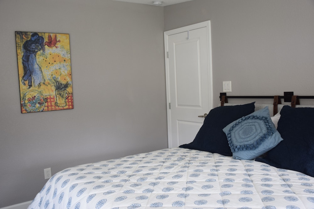 Luxury Ranch Living, 10 Min To Kyle Field - Bryan, TX