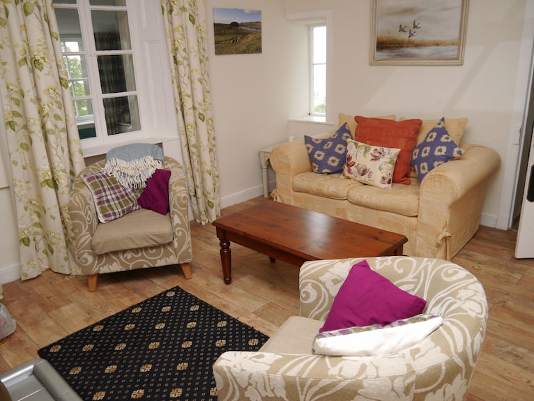 The Drovers Cabin - A Chalet That Sleeps 4 Guests In 2 Bedrooms - Kirkcudbright