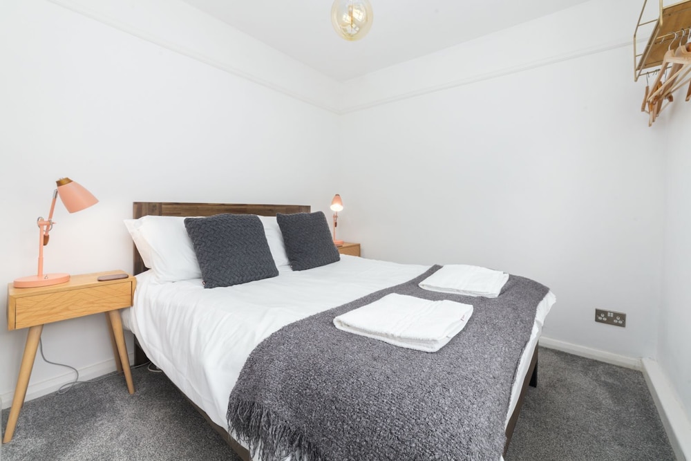 Santa Rosa Offers Captivating Views From Its Elevated Position Overlooking Douglas Bay, Isle Of Man. - Isle of Man