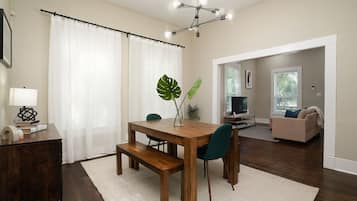 Casa (3 Bedrooms) | Interior