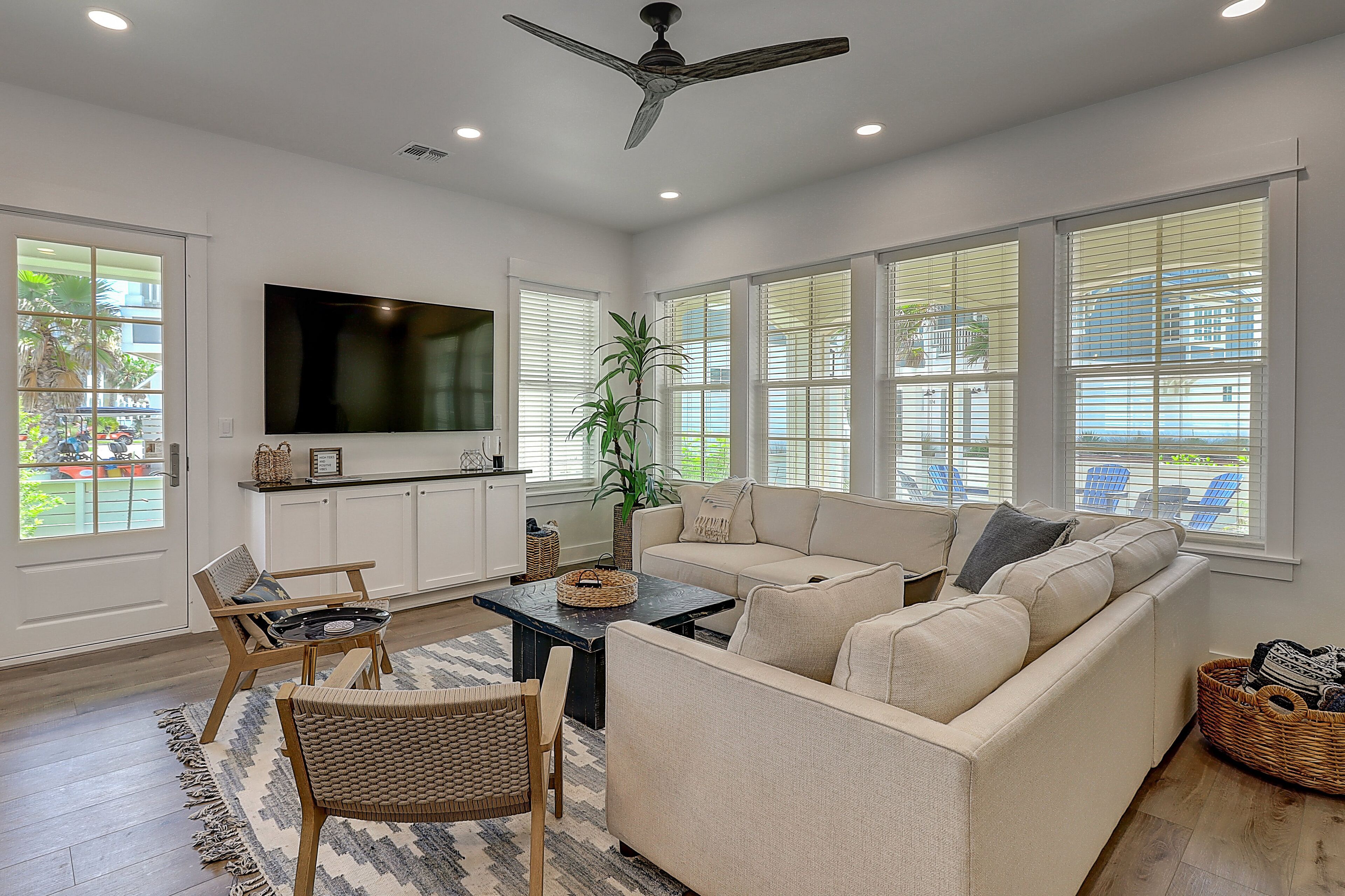 Palmilla Elegance | Gourmet Kitchen & 3 Balconies | Resort-style Golf & Pool - Port Aransas, TX