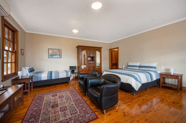 Telegraph Station - Gulgong
