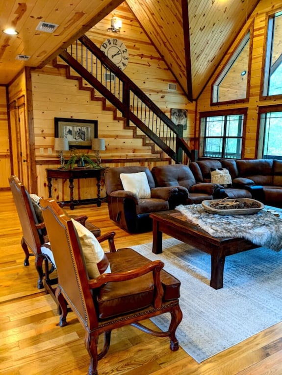 Stone Mountain Lodge, Luxury Lodge, Game Room, Play Set, Sleeps 16 - Oklahoma