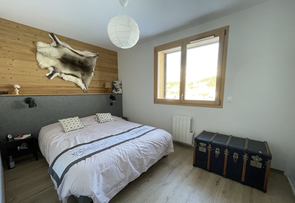 Oz / Domaine D'alpe D'huez, Facing South, Ski-in Ski-out, 4 Rooms, 3 Bedrooms, 8 P - L'Alpe d'Huez
