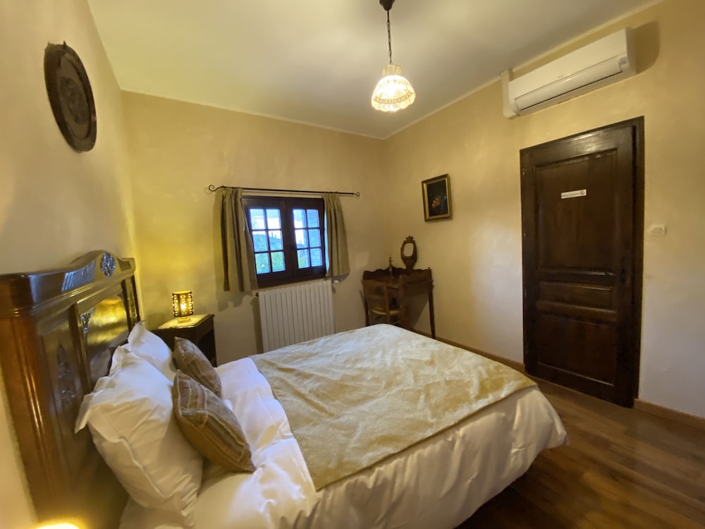 Chambre Rachmaninov, Style Ancien - Isère