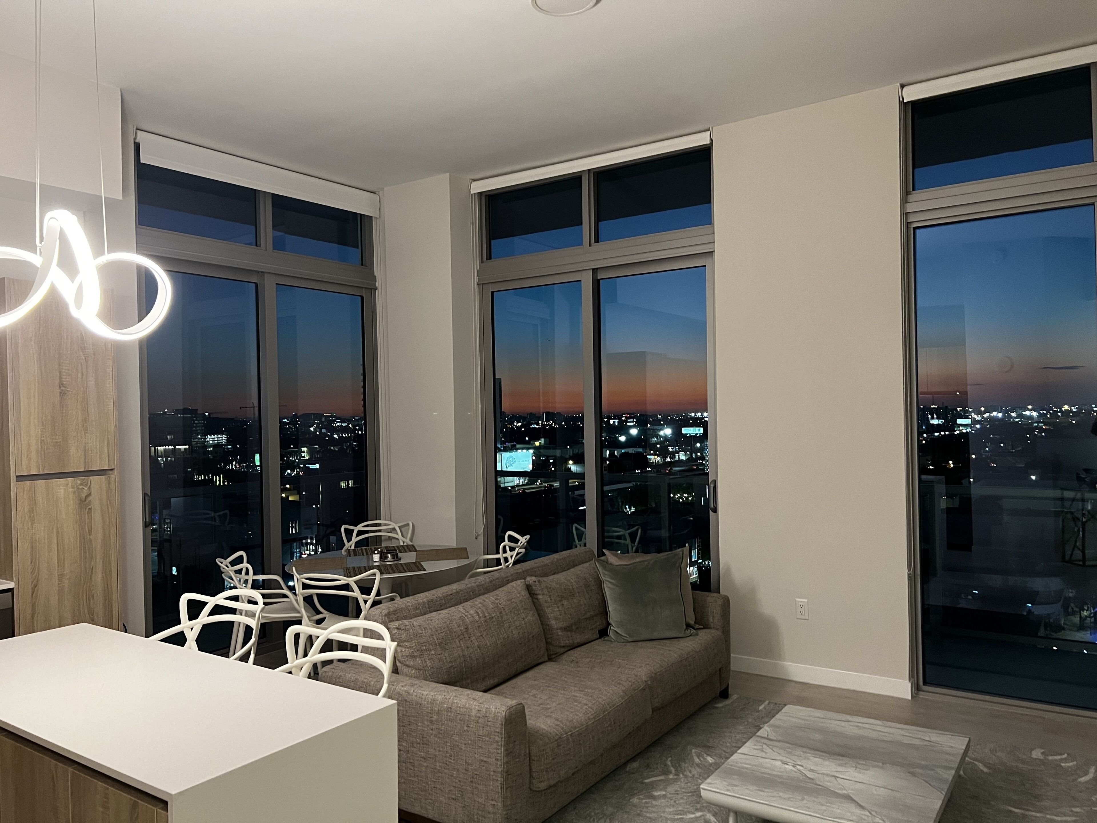 Brand New Top Floor In The Heart Of Miami / Super Close To Best Areas - Miami