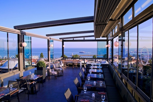 Praça de alimentação