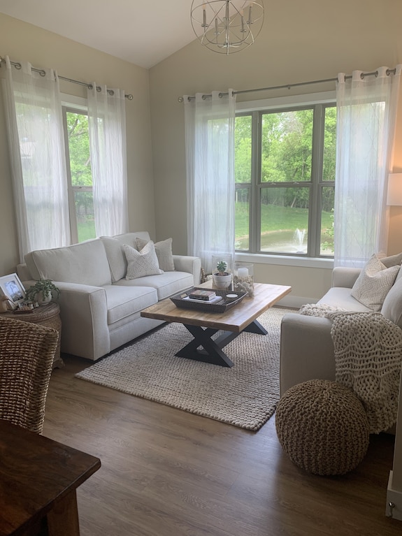 Eaa Rental! Beautiful 4 Bedroom Home!! Appleton Wisconsin - Appleton, WI