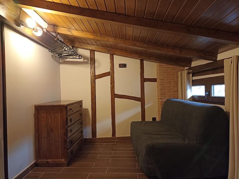 Cozy Cottage With Fireplace-barbecue - Candelario