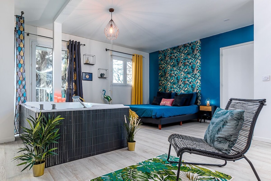 Suite Sparadise - Spa Privatif - 6min Disneyland Paris - Magny-le-Hongre