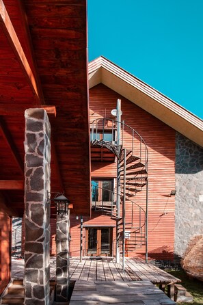 Fachada da propriedade