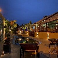 Fachada da propriedade