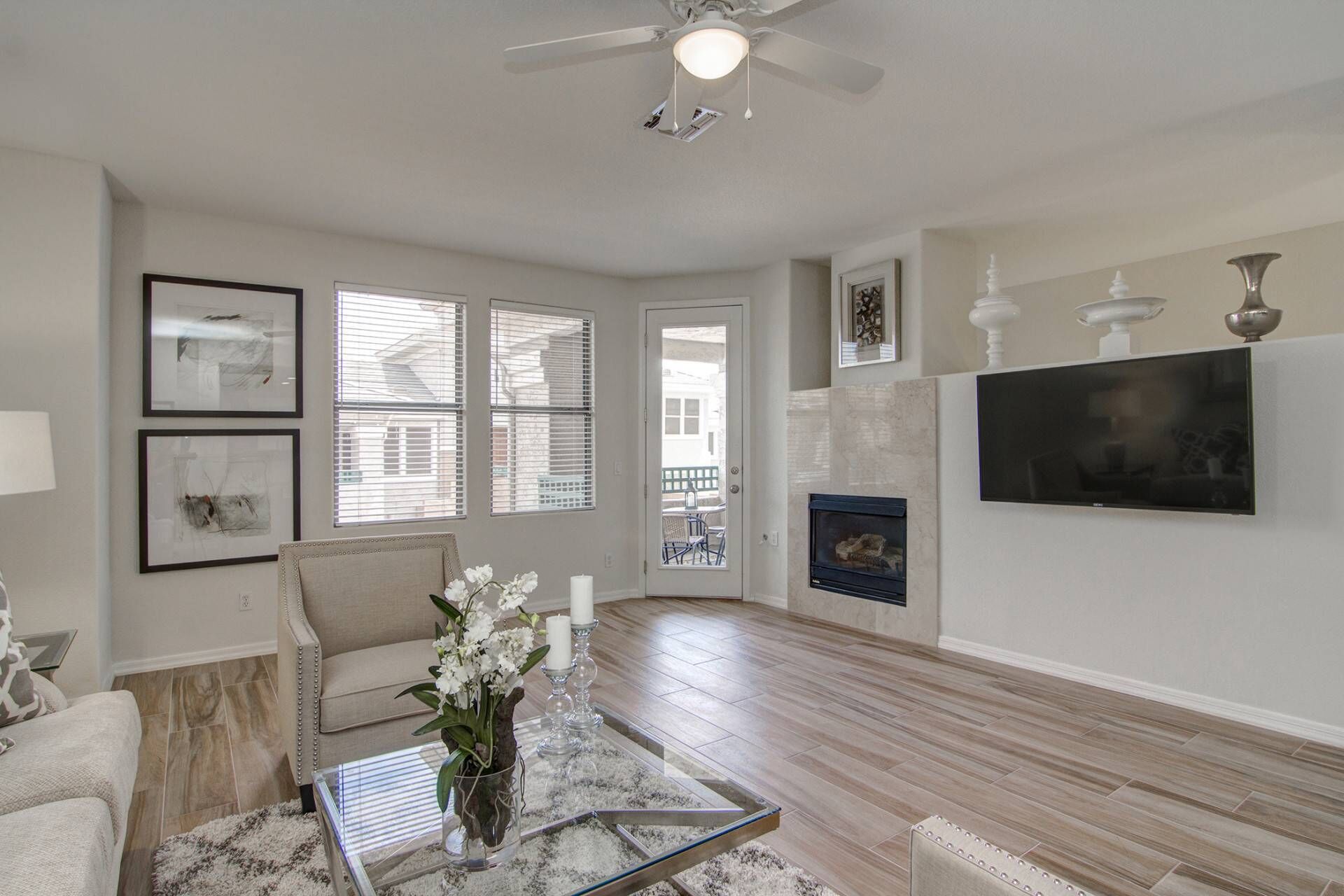 Great Location! Dining, Shopping, Free Golf, Hiking, Heated Pool, Spa & Fitness Room, Garage + Wifi - Phoenix, AZ