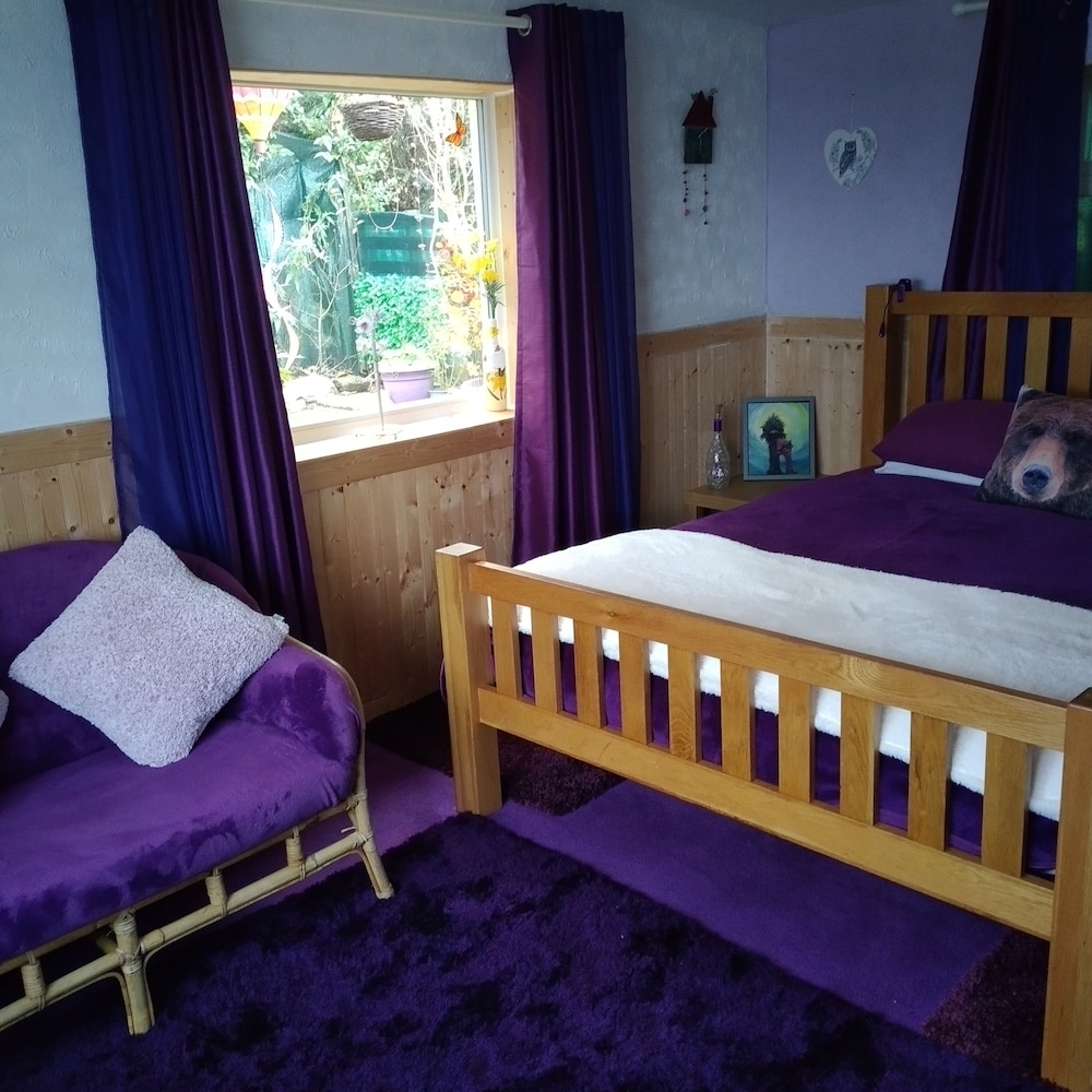 Private Annex With Sea Views And Parking - Anglesey
