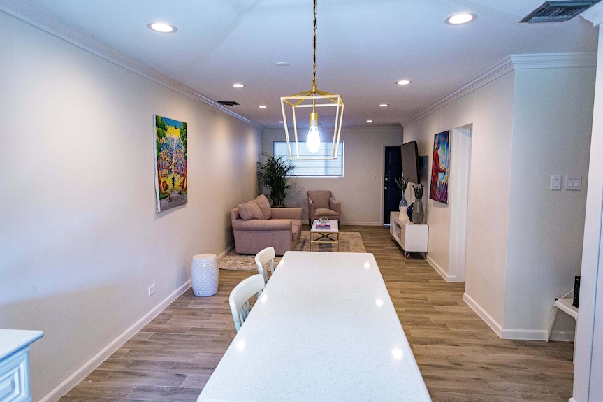 Modern Condo A Few Steps From Sandy Beach And Resorts - Nasáu