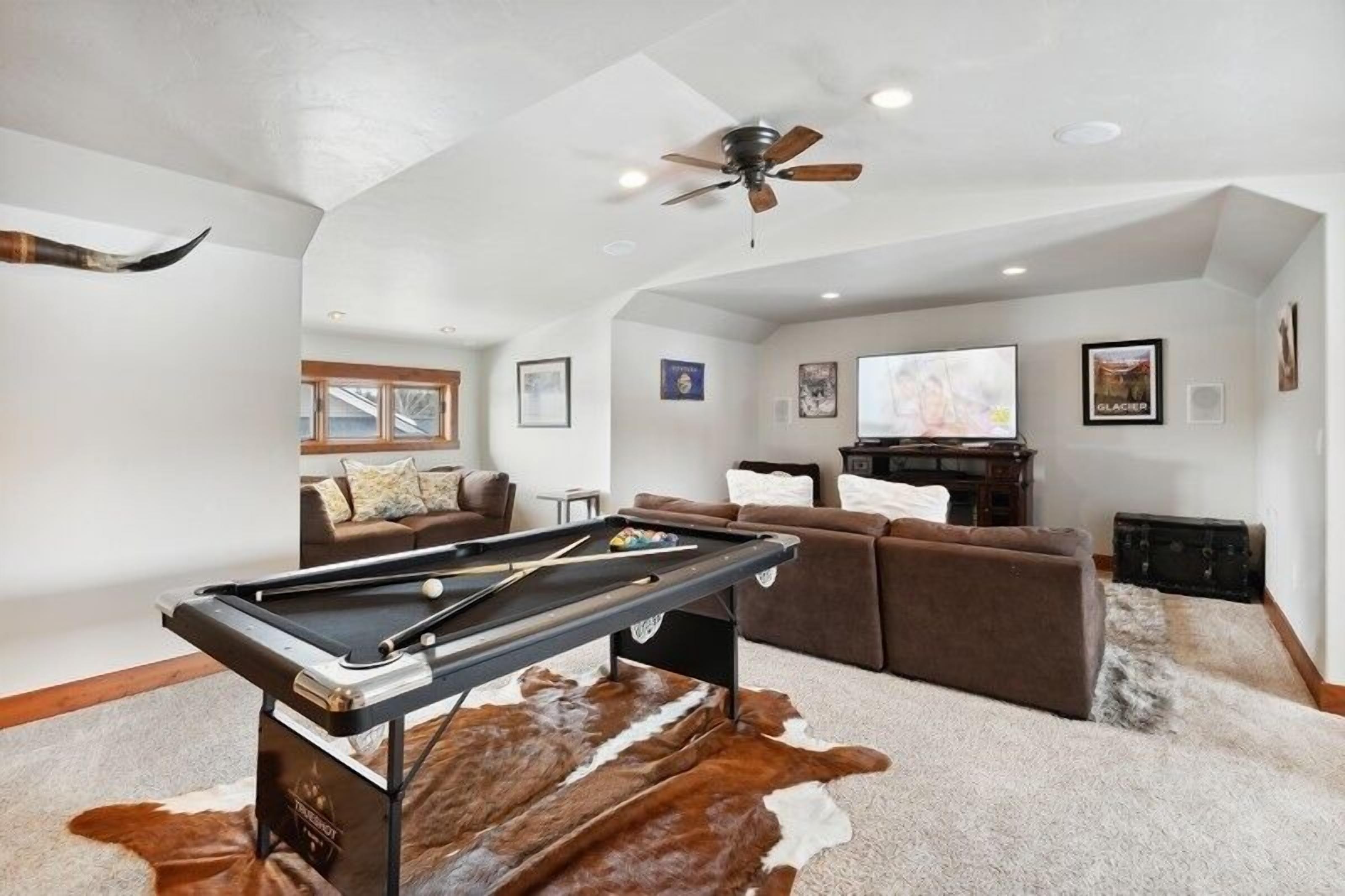 Absolutely Stunning Home | 5 Bed, 3.5 Bath - Kalispell, MT