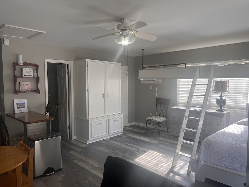 Relax By The Gulf Coast, Just 8 Mins From Gulfport Beach - 미시시피