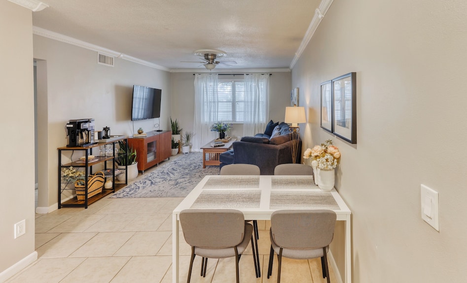 Charming Condo Close Distance To Honeymoon Island! - ダニーディン, FL