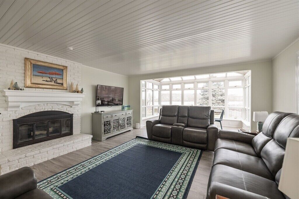 Renovated Fortunes Rocks Beach Oasis! - Biddeford, ME