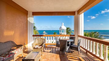 Villa Premium | Terraço/pátio interior