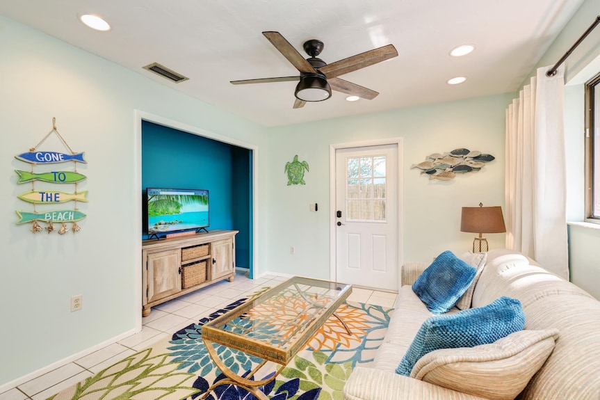 Quality, Classy, Clean... - Sarasota, FL