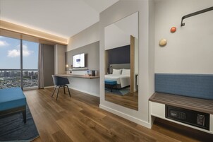 Quarto Standard, 1 cama king-size, vista para o rio (Extra Floor Space) | Vista do quarto