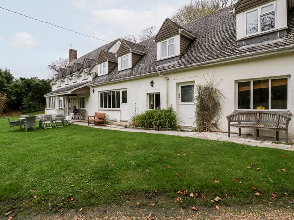 The Studio - Arne - Poole