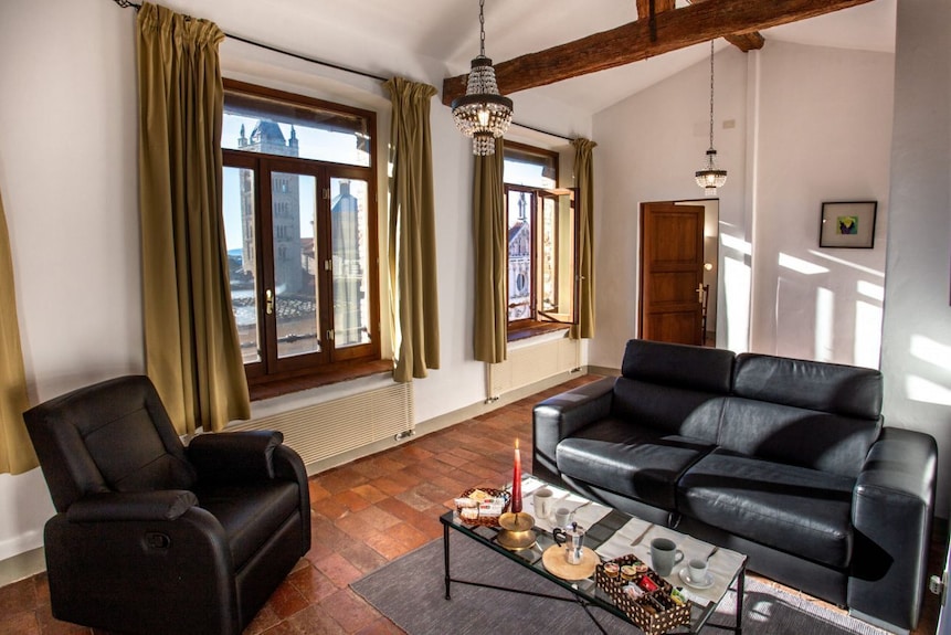 Palazzo Malfatti- Superior Penthouse With Two Bedrooms For 6 People - Tuscany