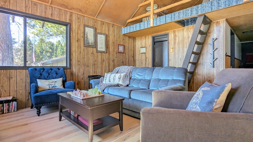 Relax & Unwind At The Loon's Nest On Seeley Lake W/ Private Dock & Fire Pit! - Seeley Lake, MT