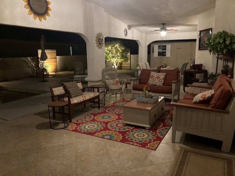 Spacious Home, Private Pool/ Spa, Gated, Across From Coachella Music Festival! - 인디오