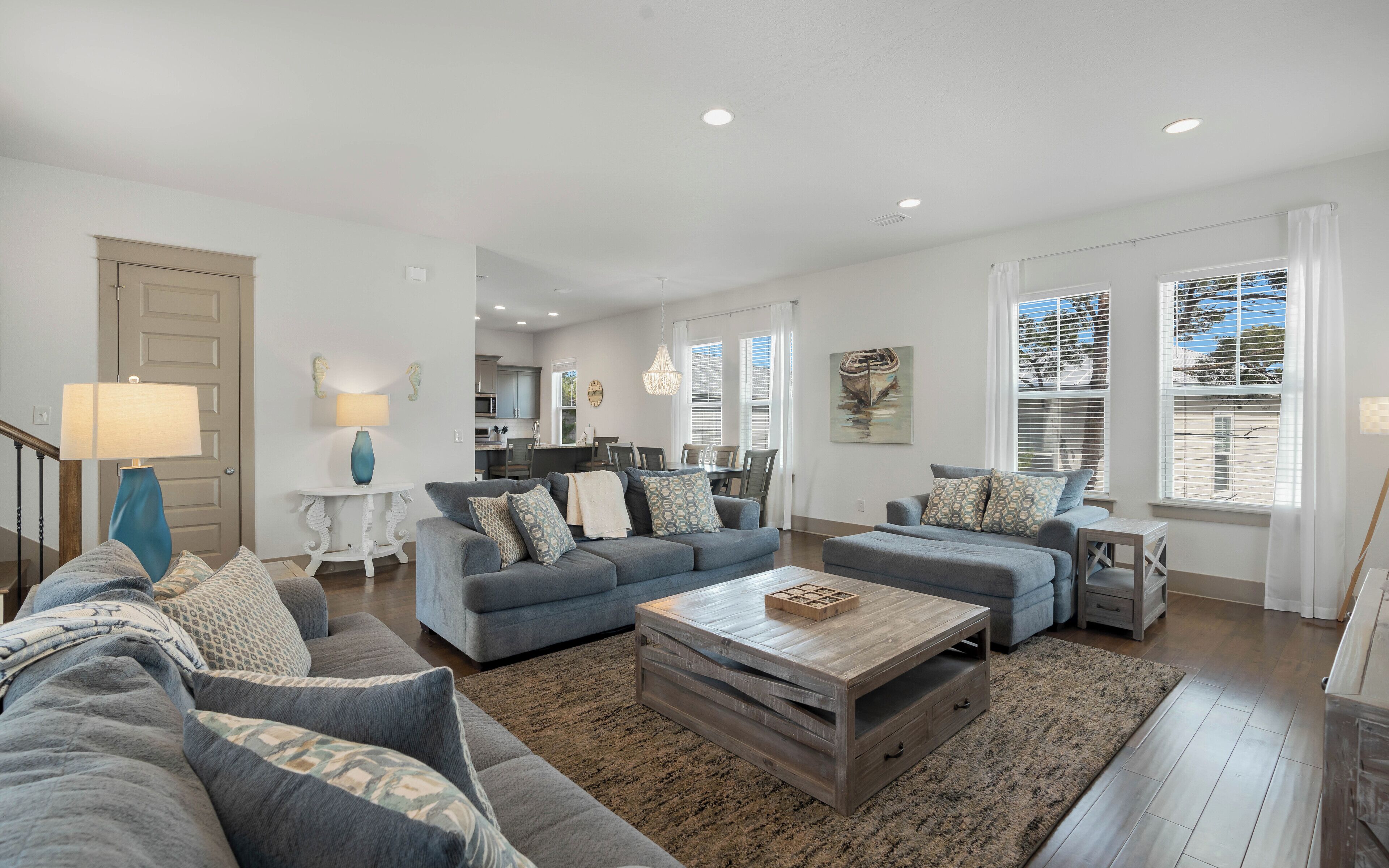 Beach Heaven  2 Kings  Golf Cart  4 Bikes  Resort Pool - Seaside, FL