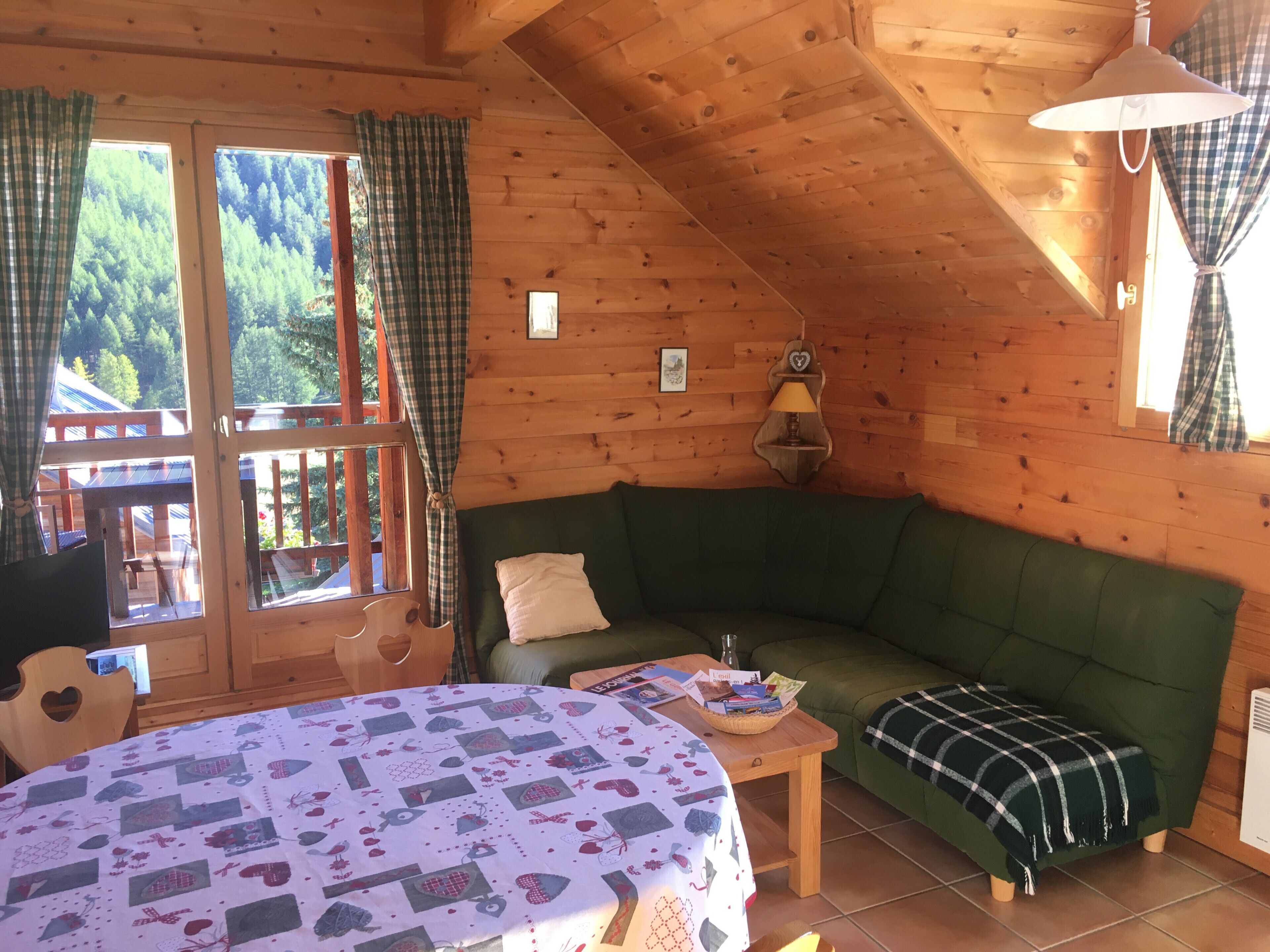 Le Cubèt Hameau Des Chazals Nevache Hautes Alpes - Bardonecchia