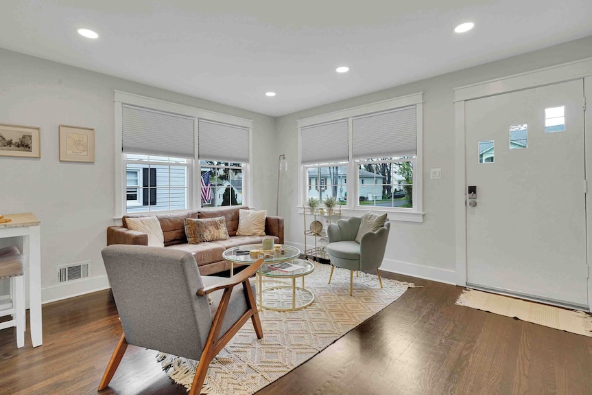 The Cottage On Royal - Historic Leesburg Home - 리스부르크