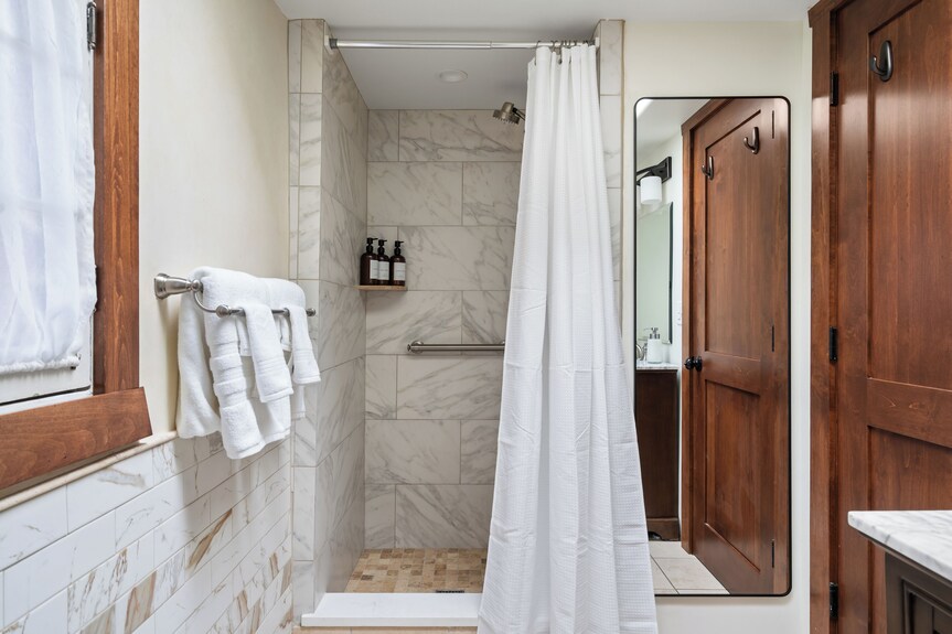 Luxurious Casita Del Sol - 5 Min. Walk To Plaza - Private Backyard - New Mexico