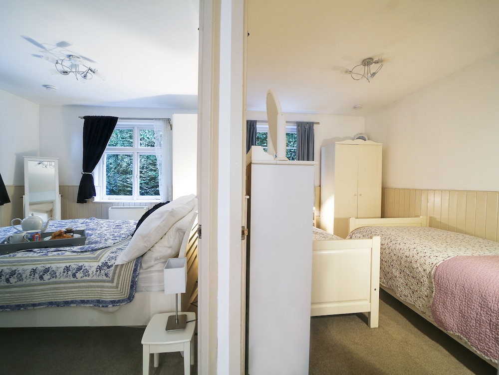 Bosuns Locker - A Perfect Holiday Home In Port Isaac, Sleeps 4+dogs - Port Gaverne