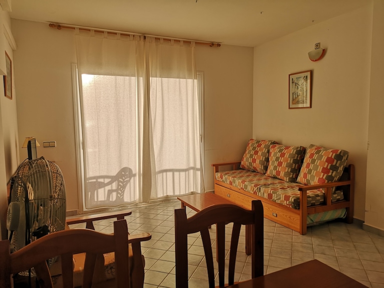 Es Pujols: Apartment In A Residence - Formentera