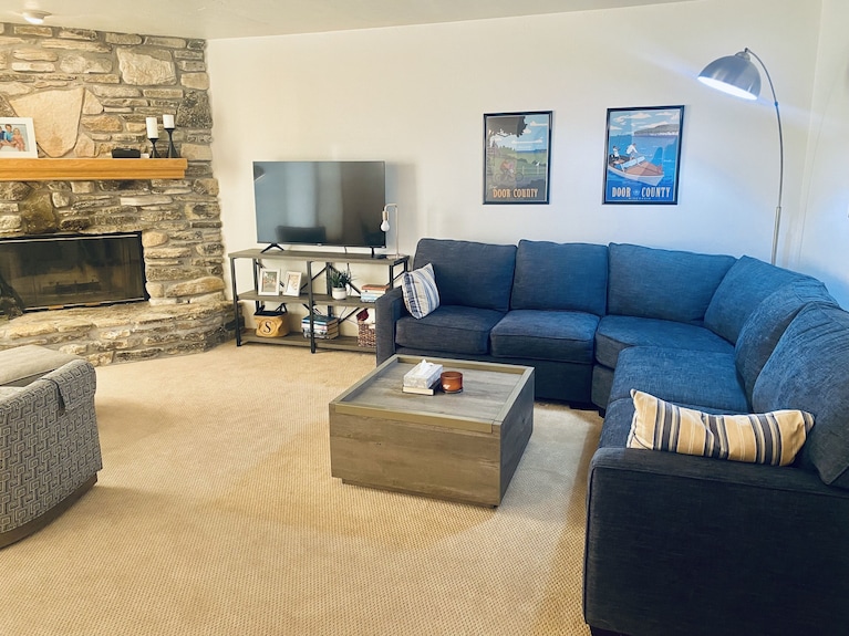 Wonderful 3 Bdrm 3 Bath Condo W Great Views & Tons To Do! Brand New Central Ac! - Egg Harbor, WI