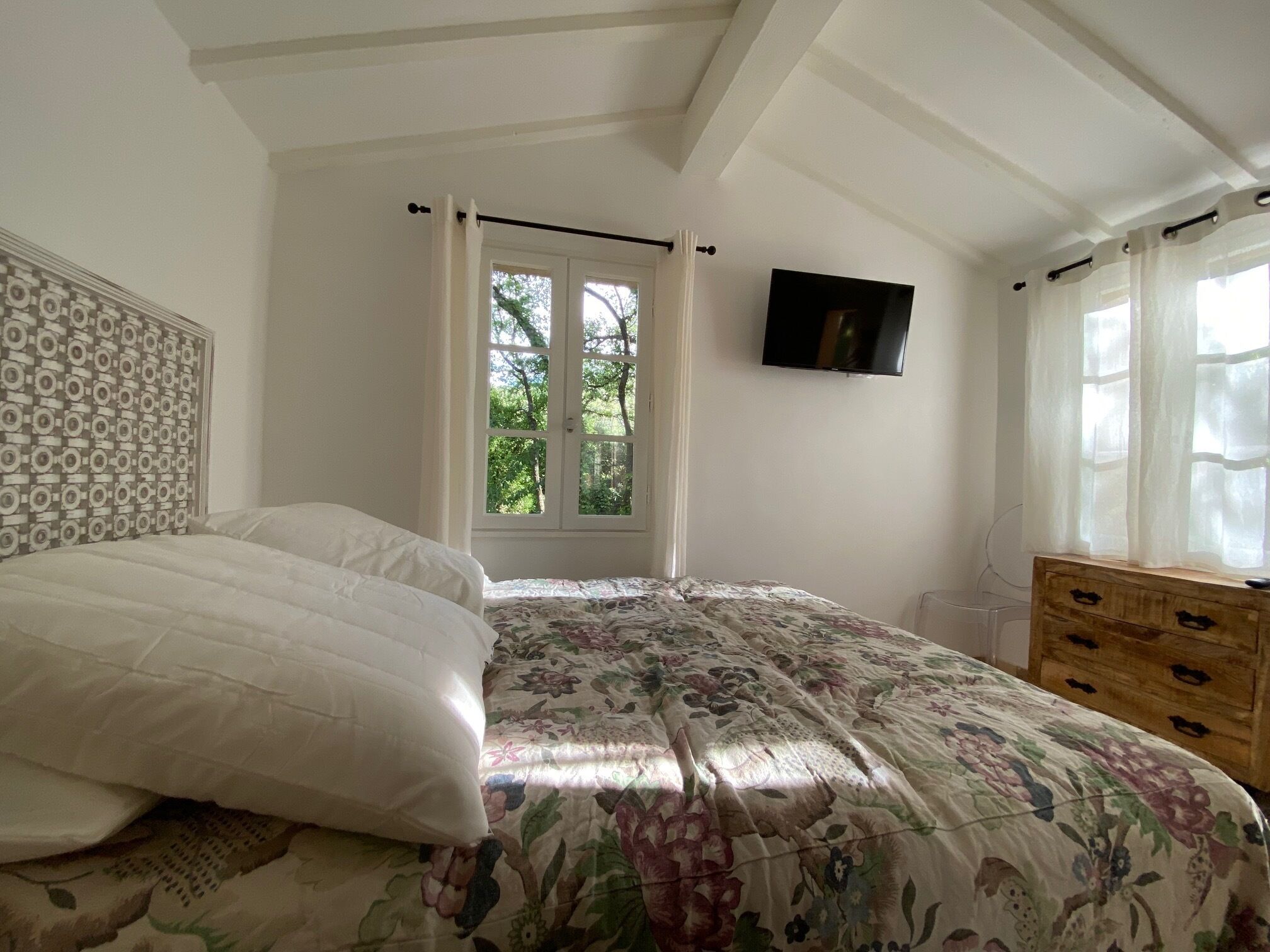 Gîte Climatisé Pour 2 Personnes Dans Un Domaine Avec Piscines, Tennis Et Rivière - Aups